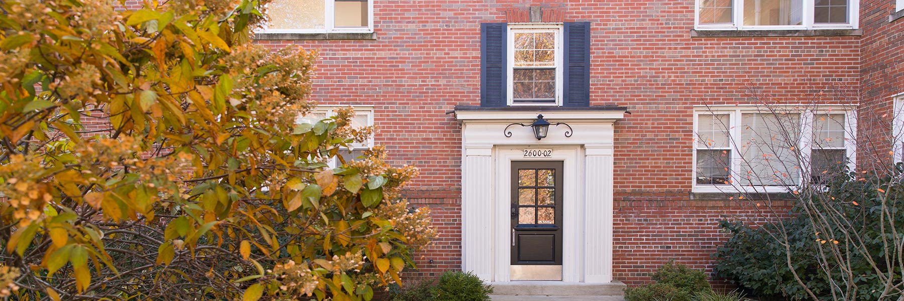 bush-building | The Preservation Compact